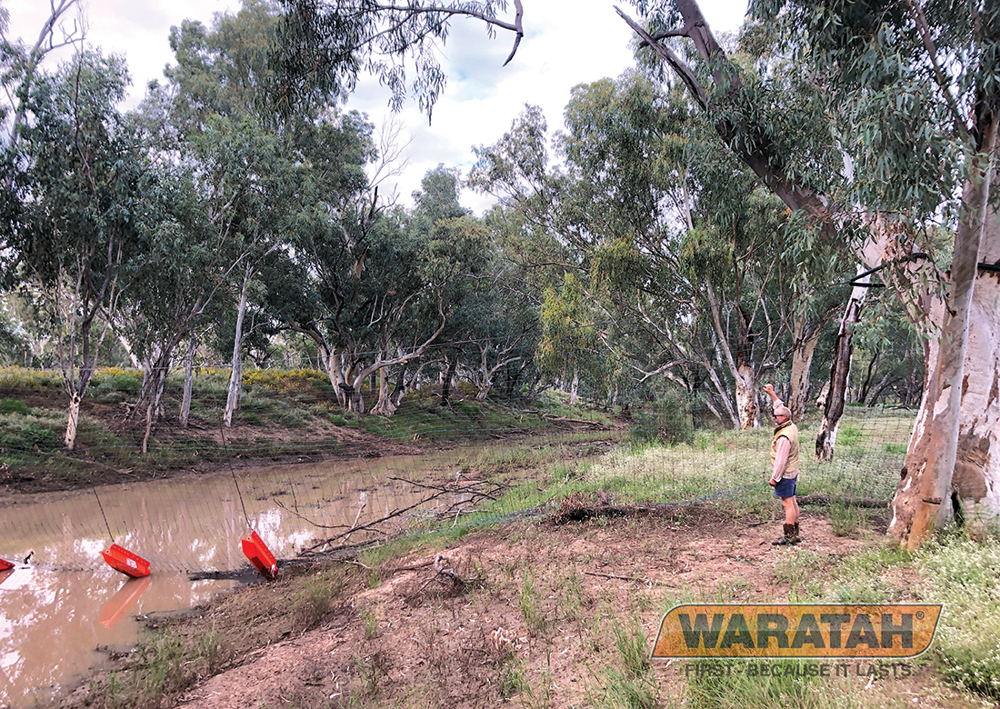 Flood Post | Fencing Accessories | Waratah Fencing