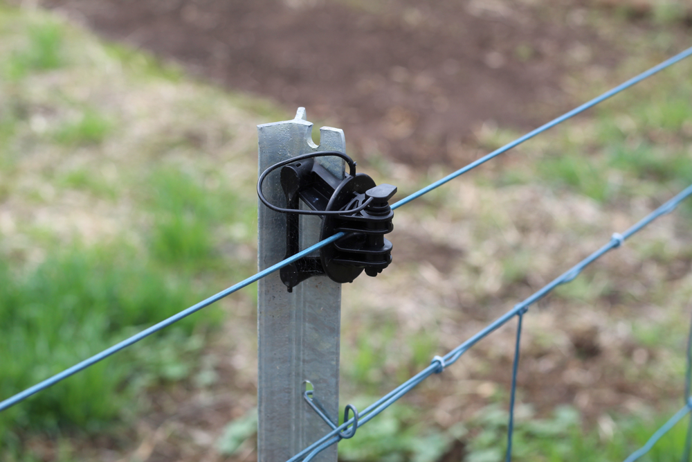 Jio Pinlock Insulator | Fencing Accessories | Waratah Fencing